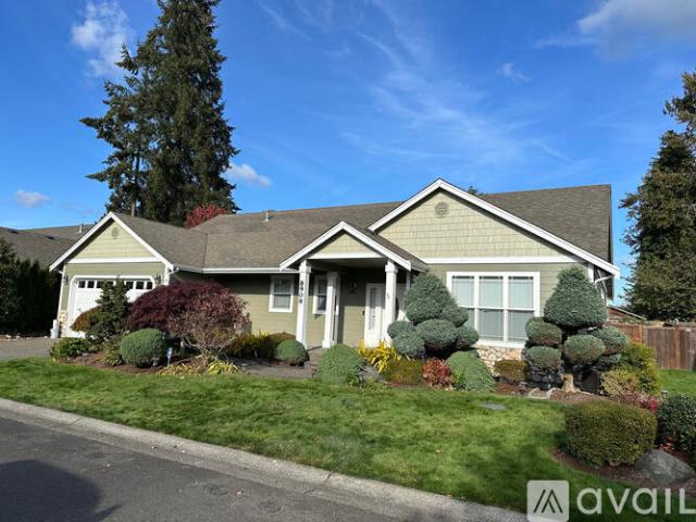 2 BR, 2 BA Apartment 8909 Eagle Point Loop Road Southwest, Lakewood, WA 98498