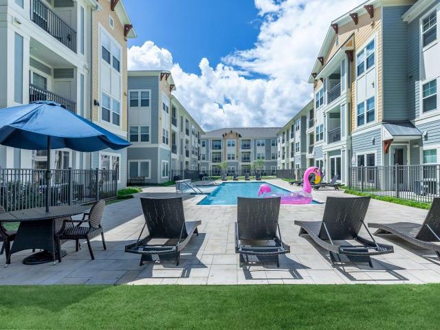 2 BR, 2 BA Apartment 8965 N Broadway Unit 5210, Houston, TX 77034