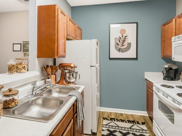 2 BR, 2 BA Apartment 803 2B Browns Summit Unit 805 805 3F, Browns Summit, NC 27214