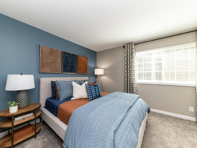 2 BR, 2 BA Apartment 8000 Post Oak Place Unit 521, Louisville, KY 40222