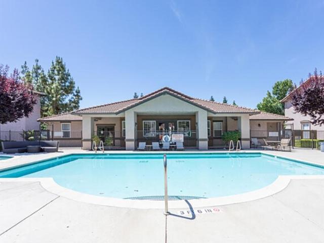 2 BR, 2 BA Apartment 8000 Painted Desert Way Unit 236, Roseville, CA 95747