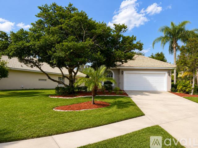 2 BR, 2 BA Apartment 8007 Saint Andrews Way, Mount Dora, FL 32757