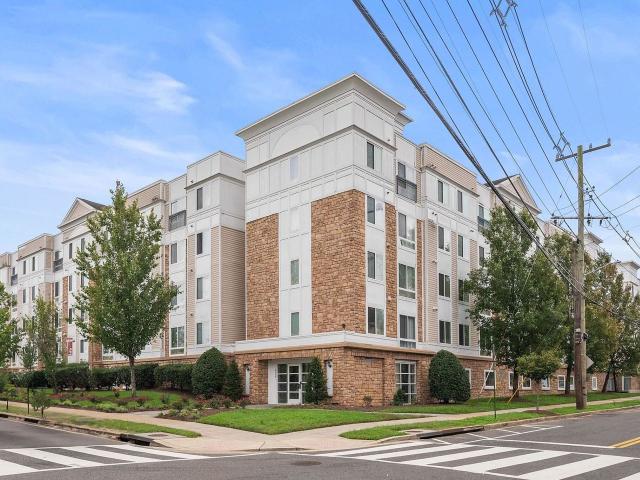 2 BR, 2 BA Apartment 800 Kenilworth Avenue NE Unit 123, Washington, DC 20019