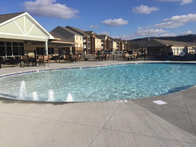 2 BR, 2 BA Apartment 805 Indian Trail Dr Unit C C05, Kingsport, TN 37660