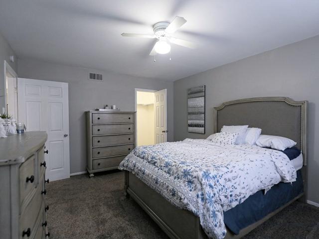 2 BR, 2 BA Apartment 8100 North Mopac Expressway Unit 8 08 143, Austin, TX 78759