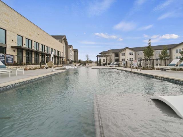 2 BR, 2 BA Apartment 8106 Loyola Ln, Austin, TX 78724