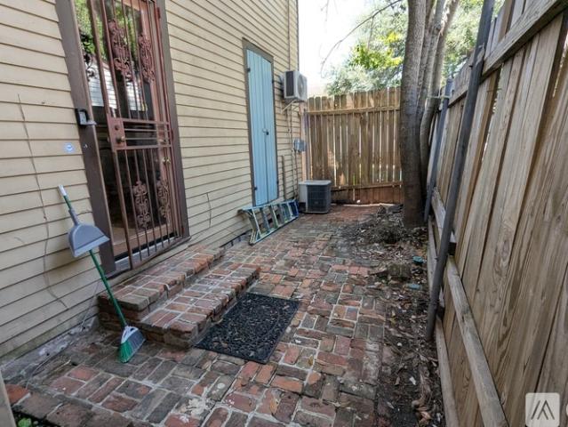 2 BR, 2 BA Apartment 812 C Frenchmen Street, New Orleans, LA 70116