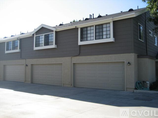 2 BR, 2 BA Apartment 8141 Lampson Ave, Unit 3, Garden Grove, CA 92841
