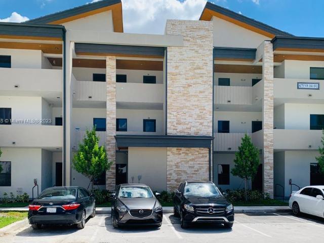 2 BR, 2 BA Apartment 8151 Northwest 104th Ave, Doral, FL 33178