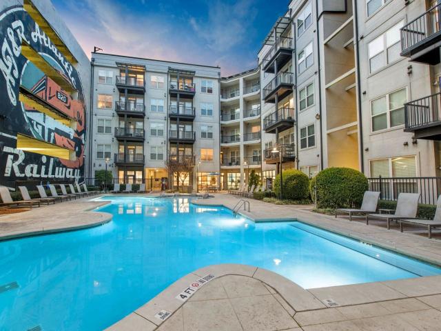 2 BR, 2 BA Apartment 820 West Marietta Street Northwest Unit 1371, Atlanta, GA 30318