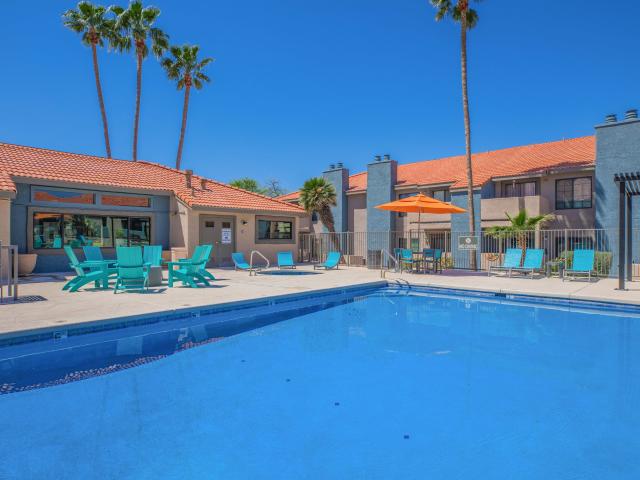 2 BR, 2 BA Apartment 8215 N Oracle Rd Unit 00214, Tucson, AZ 85704