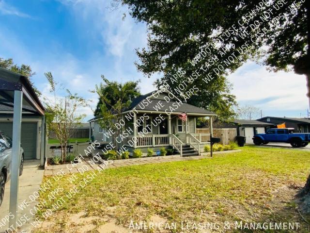 2 BR, 2 BA Apartment 821 Atlanta Ave, Nederland, TX 77627