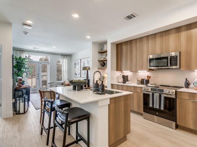 2 BR, 2 BA Apartment 8223 Inner Circle Road Unit 9202, San Antonio, TX 78235