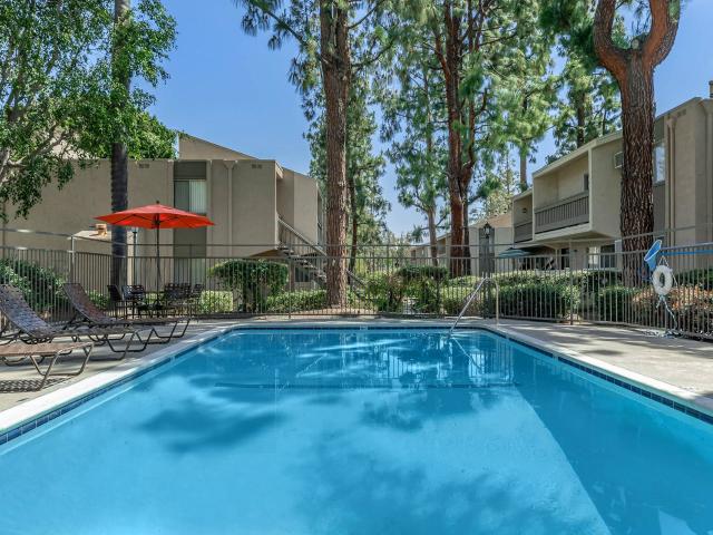 2 BR, 2 BA Apartment 825 Tamarack Avenue Unit 39, Brea, CA 92821