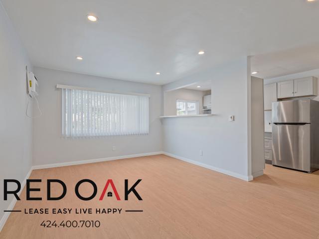2 BR, 2 BA Apartment 825 N Westbourne Ave, West Hollywood, CA 90069