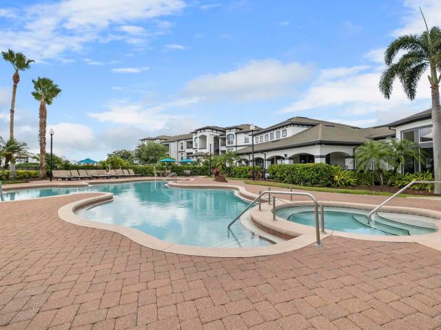2 BR, 2 BA Apartment 8335 Narcoossee Road Unit 12307, Orlando, FL 32827