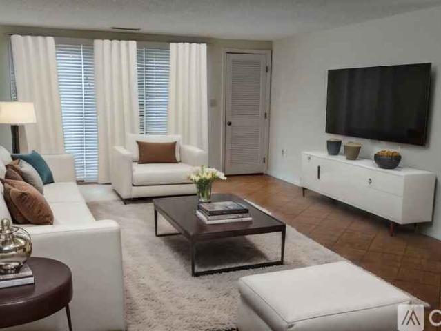 2 BR, 2 BA Apartment 8 9th Street, Unit 601, Medford, MA 02155
