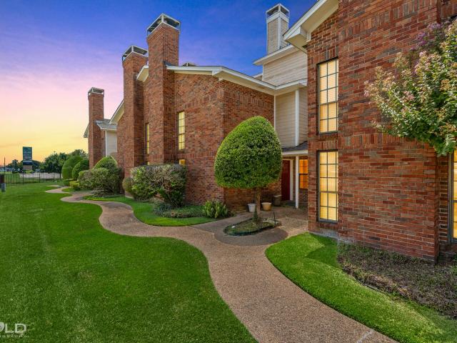 2 BR, 2 BA Apartment 8 Meadow Creek Drive, Bossier City, LA 71111