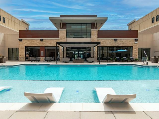 2 BR, 2 BA Apartment 940 NW Pryor Rd Unit 322, Lees Summit, MO 64081