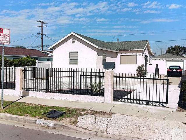 2 BR, 2 BA Apartment 941 West 133rd Street, Compton, CA 90222