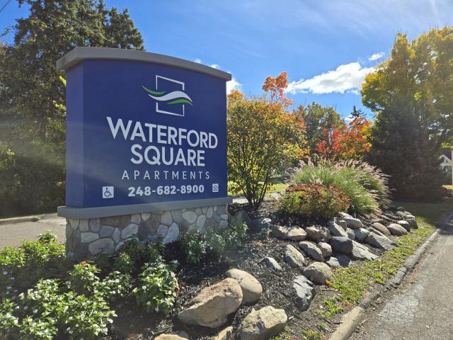 2 BR, 2 BA Apartment 950 Village Green Ln Unit 03 3026, Waterford, MI 48328