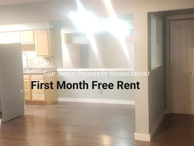 2 BR, 2 BA Apartment 9513 University Ave Unit, Clive, IA 50325