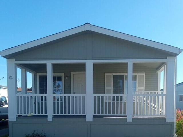 2 BR, 2 BA Apartment 9540 Avonne Ave, Unit 31, San Simeon, CA 93452