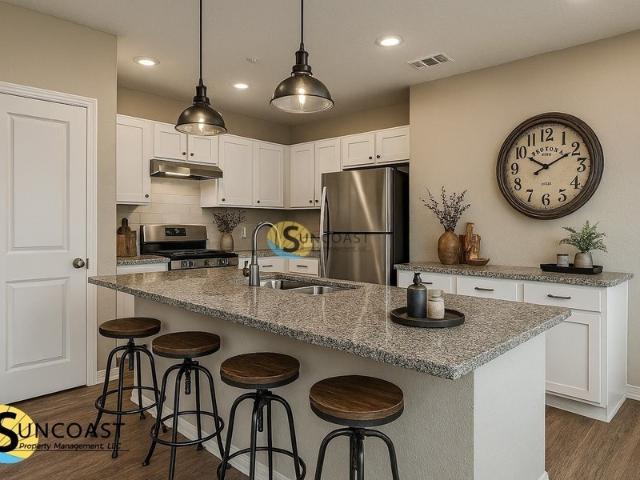 2 BR, 2 BA Apartment 9596 Hood Rd, Jacksonville, FL 32257