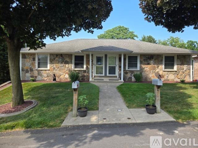 2 BR, 2 BA Apartment 95 Florence Street, Unit 97 Florence St, Dupont, PA 18641