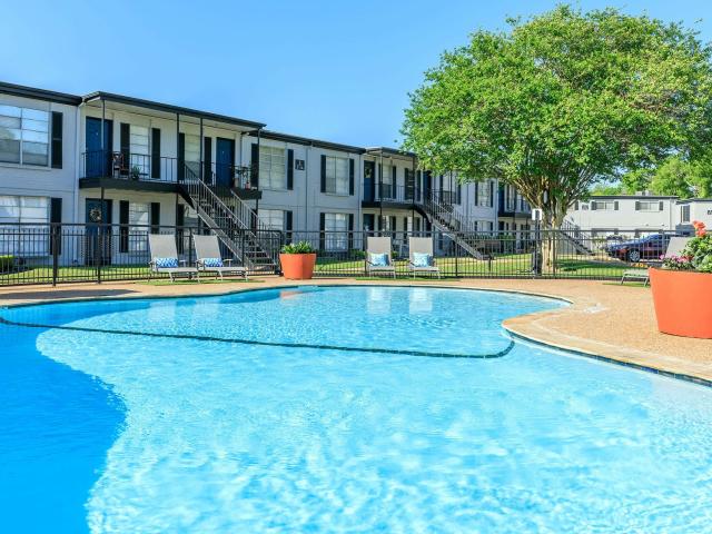 2 BR, 2 BA Apartment 9600 Braes Bayou Drive Unit 3 32, Houston, TX 77074
