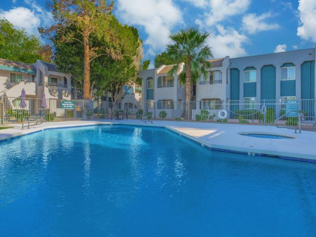 2 BR, 2 BA Apartment 960 N Gilbert Road Unit 233, Gilbert, AZ 85234