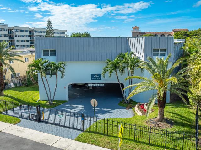 2 BR, 2 BA Apartment 961 South Ocean Drive, Deerfield Beach, FL 33441