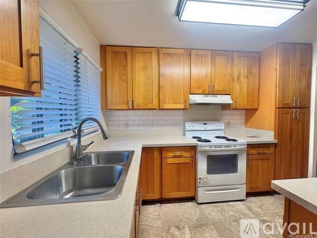 2 BR, 2 BA Apartment 96 216 Waiawa Rd, Unit 88, Pearl City, HI 96782