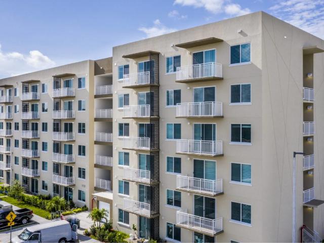 2 BR, 2 BA Apartment 9761 SW 152nd St Unit A 507, Miami, FL 33157