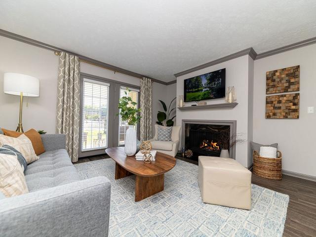 2 BR, 2 BA Apartment 9811 Vieux Carre Drive Unit 9944 2, Louisville, KY 40223