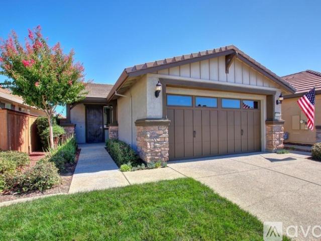 2 BR, 2 BA Apartment 9855 Sheffield Way, Elk Grove, CA 95757
