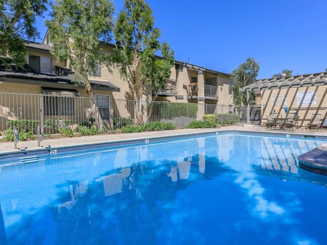 2 BR, 2 BA Apartment 985 Samar Court Unit 30 12, Corona, CA 92878