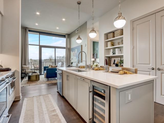 2 BR, 2 BA Apartment 99 West Paces Ferry Road Northwest Unit 845, Atlanta, GA 30305