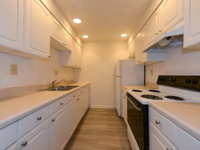 2 BR, 2 BA Apartment 900 Gracern Road Unit 128, Columbia, SC 29210