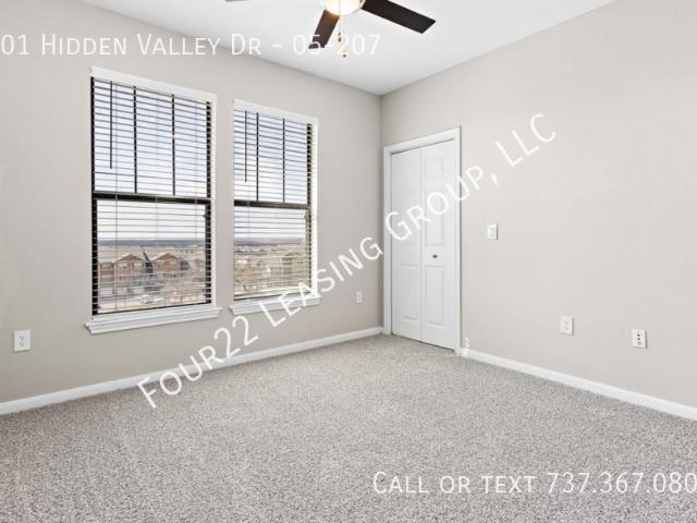 2 BR, 2 BA Apartment 901 Hidden Valley Dr, Round Rock, TX 78665