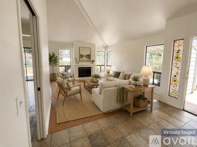 2 BR, 2 BA Apartment 902 Wentworth Circle, Unit N/A, Vista, CA 92081