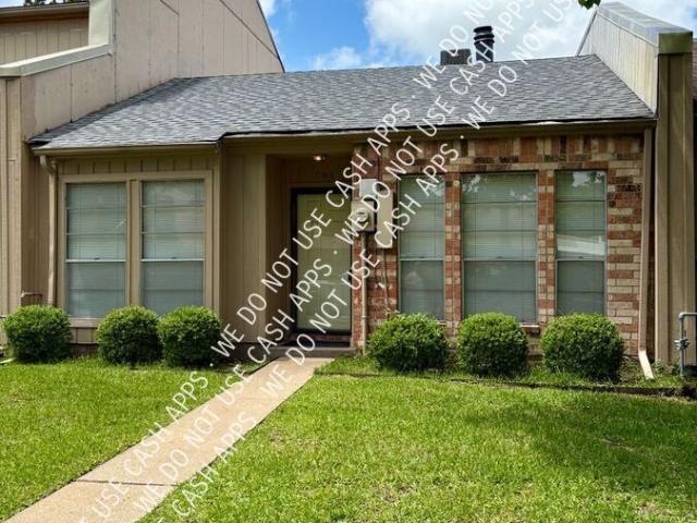 2 BR, 2 BA Apartment 908 Townwood, Lufkin, TX 75904