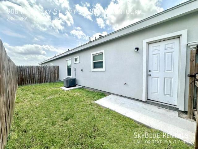 2 BR, 2 BA Apartment 908 Kentucky St, apt 3, Alton, TX 78573