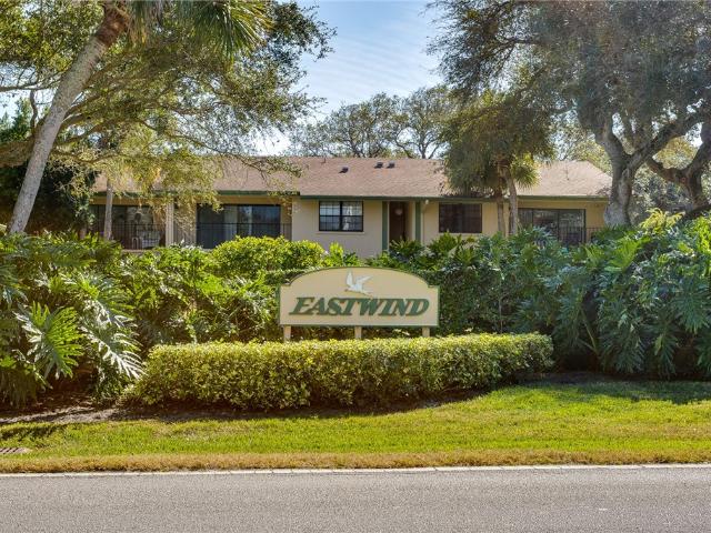 2 BR, 2 BA Apartment 910 East Causeway Blvd, Vero Beach, FL 32963
