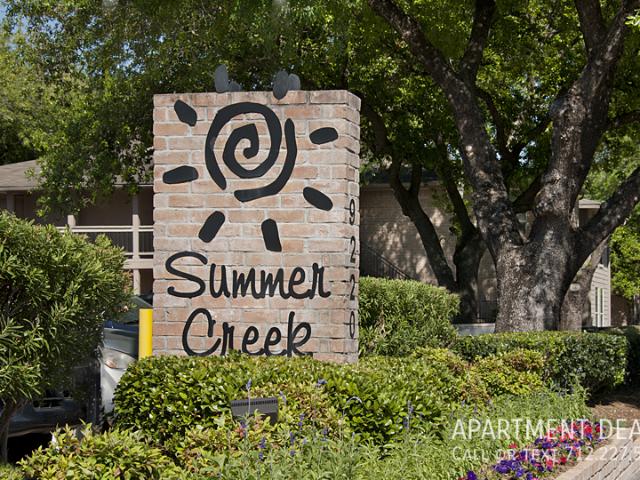 2 BR, 2 BA Apartment 9226 Clarewood DrÂ, Houston, TX 77036