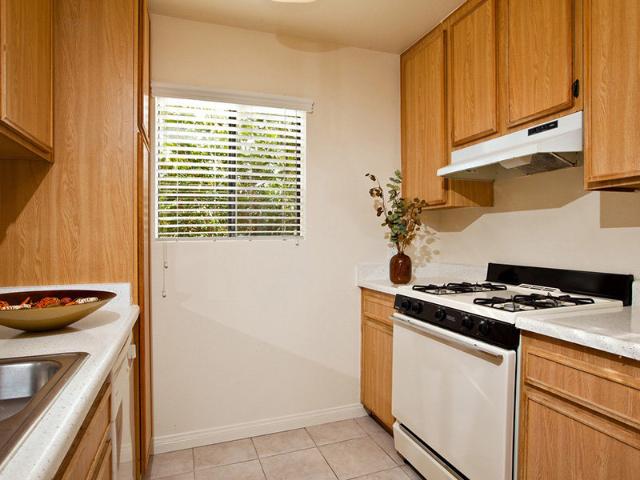 2 BR, 2 BA Apartment 924 Encinitas Boulevard Unit AUCMAL, Encinitas, CA 92024