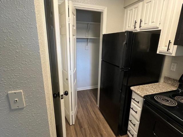 2 BR, 2 BA Apartment 9255 West Sam Houston Parkway South, Houston, TX 77036