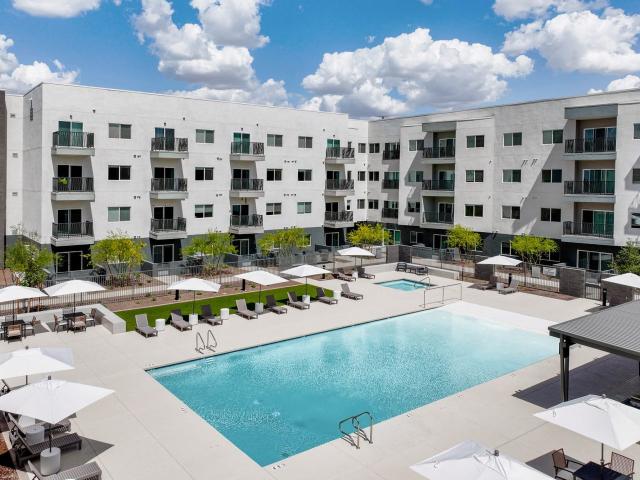 2 BR, 2 BA Apartment 9275 North 29th Avenue Unit A 2010, Phoenix, AZ 85051