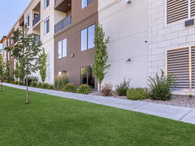 2 BR, 2 BA Apartment 92 W 100 S Unit 512, Logan, UT 84321