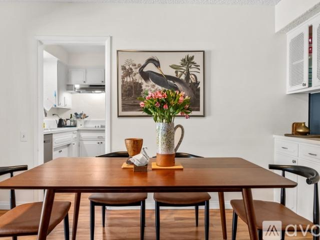 2 BR, 2 BA Apartment 933 Arcadia Ave, Unit G, Arcadia, CA 91007